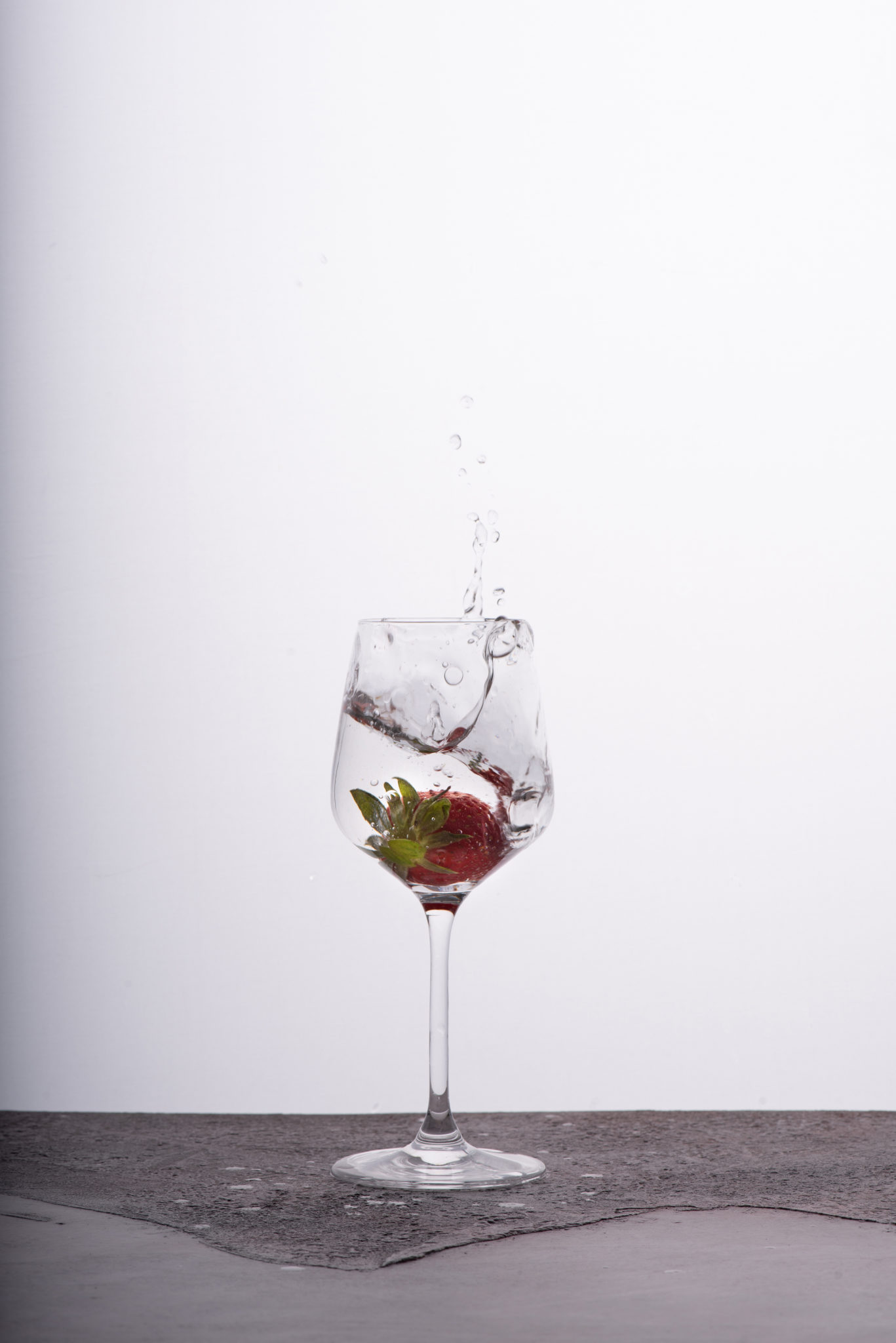 How To Shoot Splash Photography By Yourself | Regan Baroni