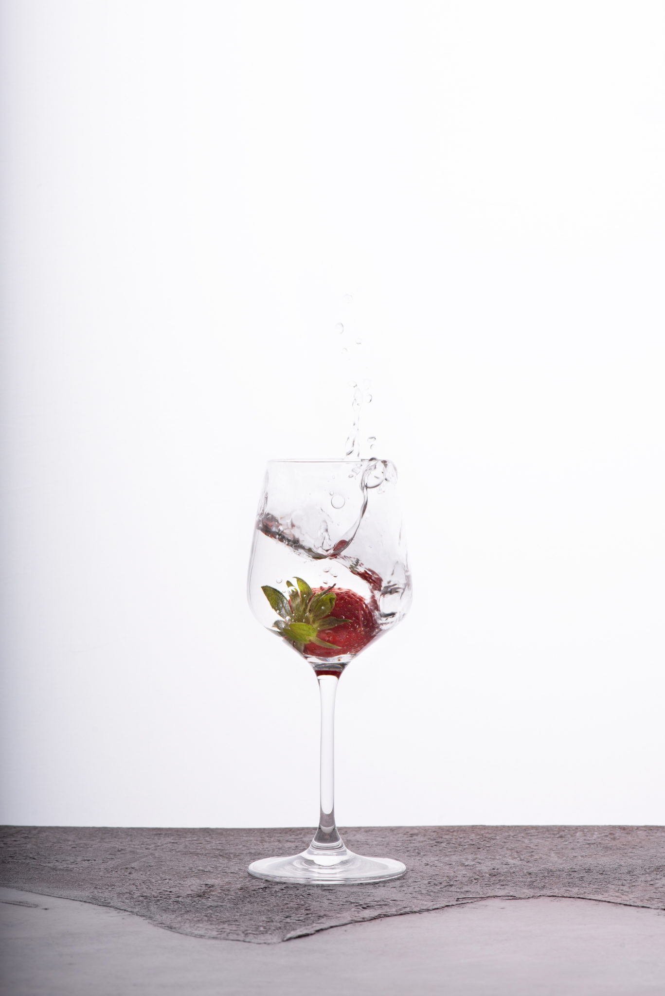 How To Shoot Splash Photography By Yourself | Regan Baroni